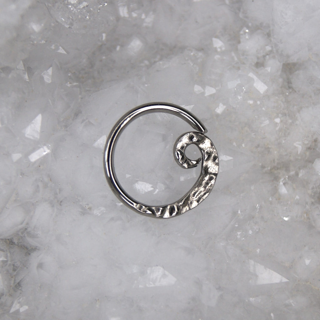 Apex Niobium Cerunnos Seam Spiral Ring - Piercing Jewellery in Cardiff ...