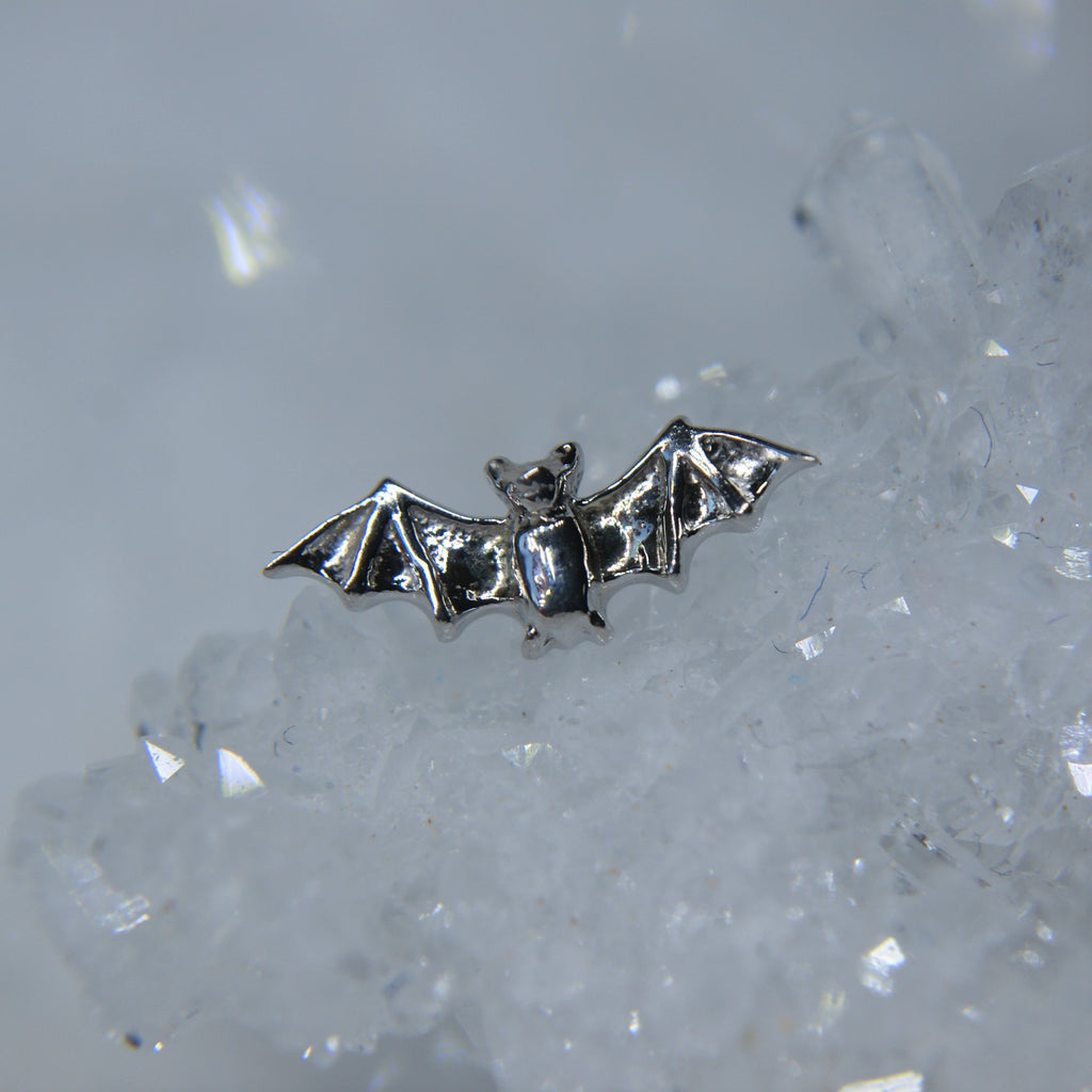 BVLA Bat - 14k Gold 16G Threaded End - Cardiff Piercing Premium Jewellery