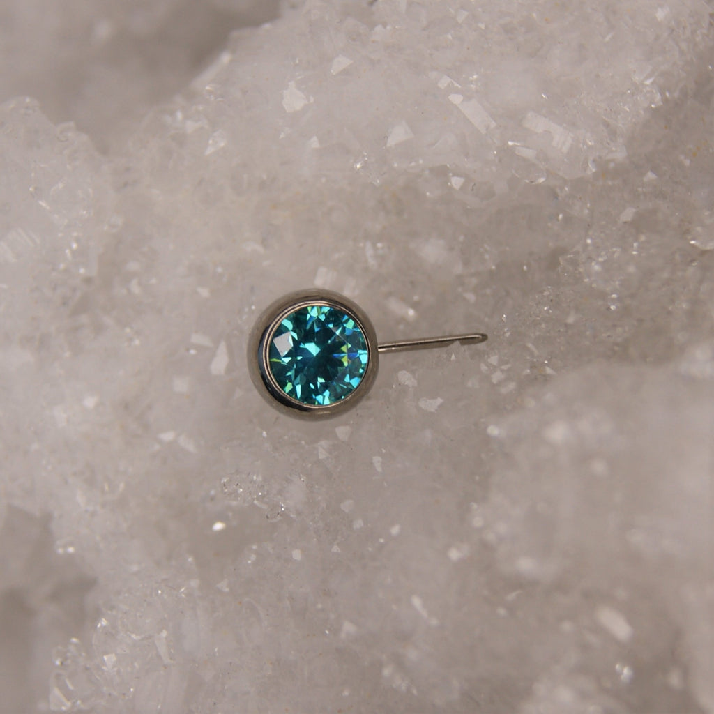 Neometal Side-Gem Threadless End - Mint Green CZ (4mm) – Cardiff Piercing